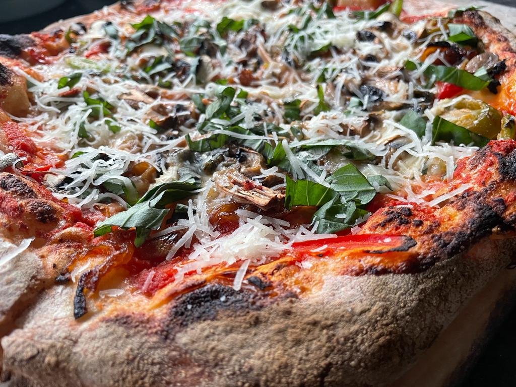 VeGee - CasaGees Pizza Delivery Bishops Cleeve